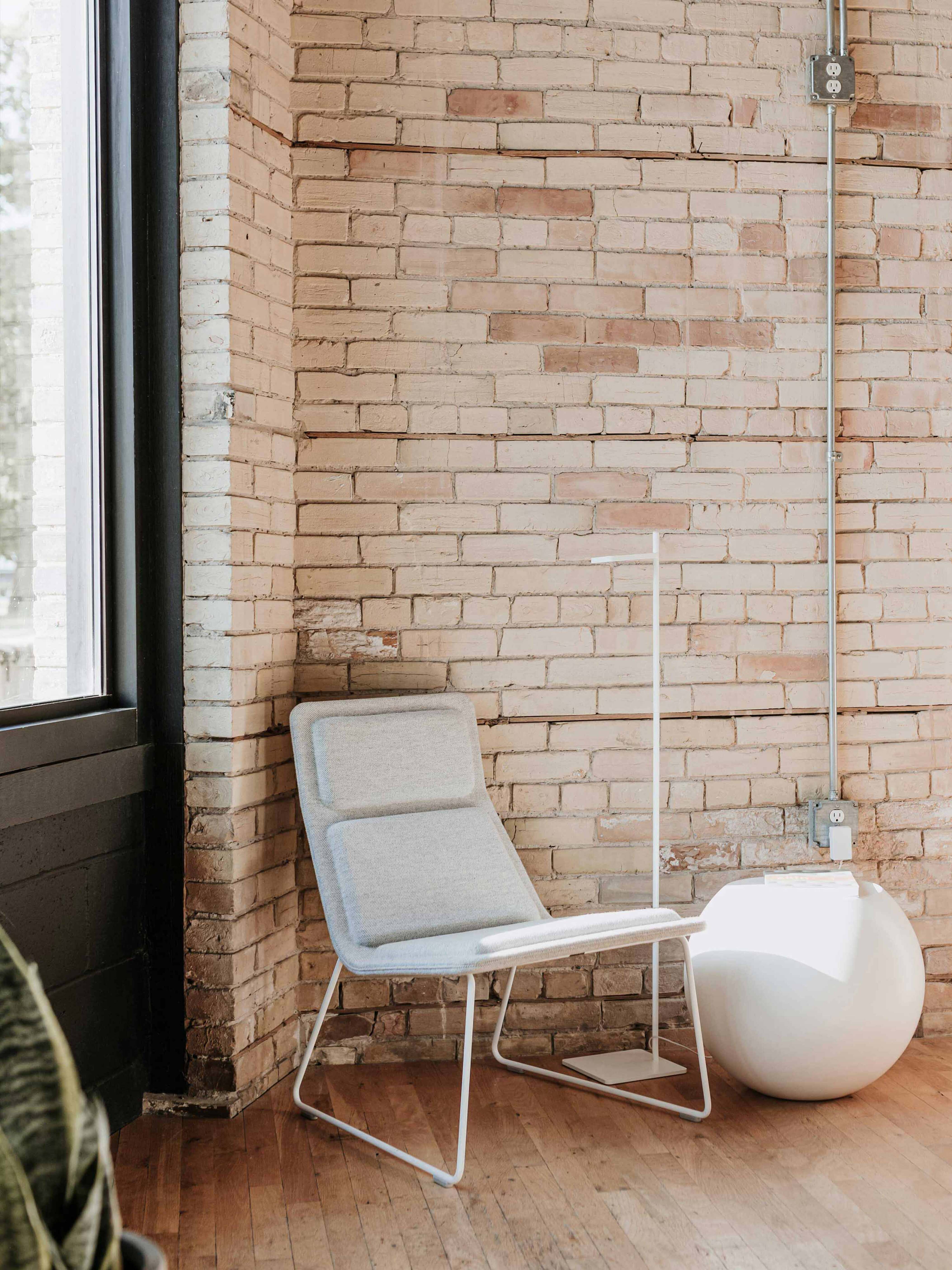 Bong by Giulio Cappellini - Service tables | Cappellini